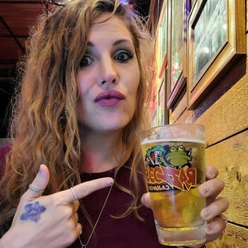 [Updated 2022] Razzoo's Menu and Prices | Breakfast, Beverages and ...